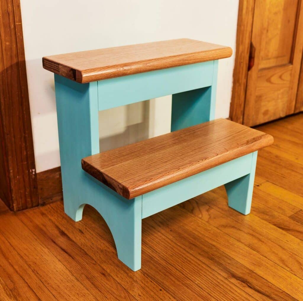 10 Attractive DIY Step Stool Plans You Can Build Today